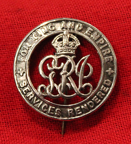 The Lanes Armoury | British Silver Wound Badge WW1, "For King and ...