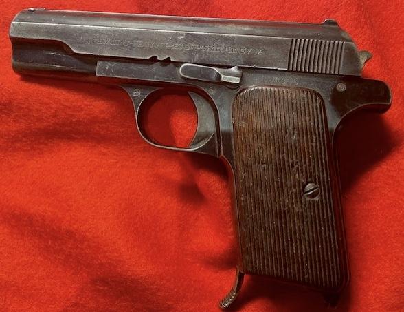 The Lanes Armoury | Third Reich P37 1942 Austro-Hungarian 9mm Semi Auto ...